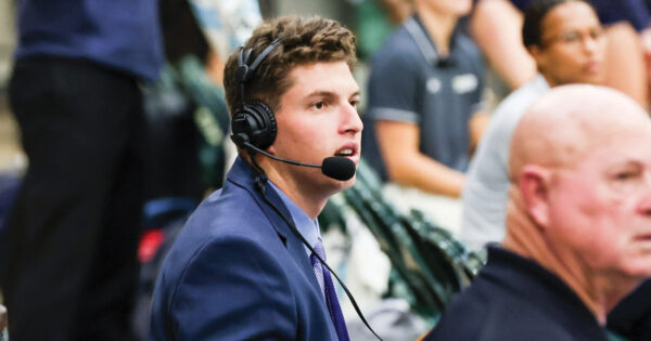 Perfecting the Play-by-Play - Cal Poly Magazine